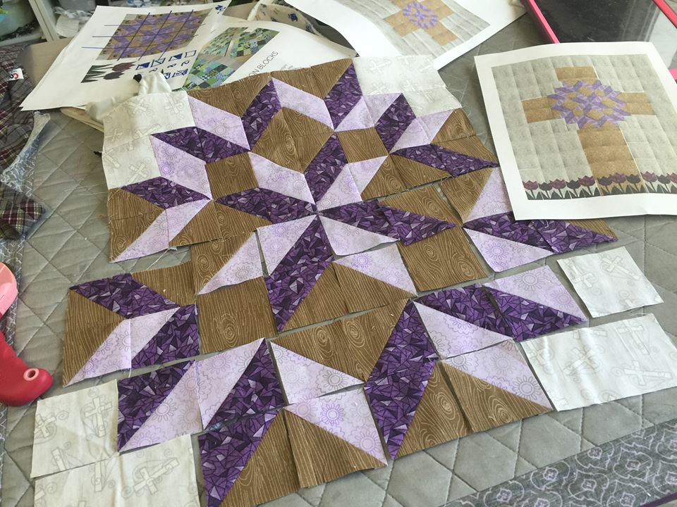 de Jong Dream House: Quilt #59: Easter Cross