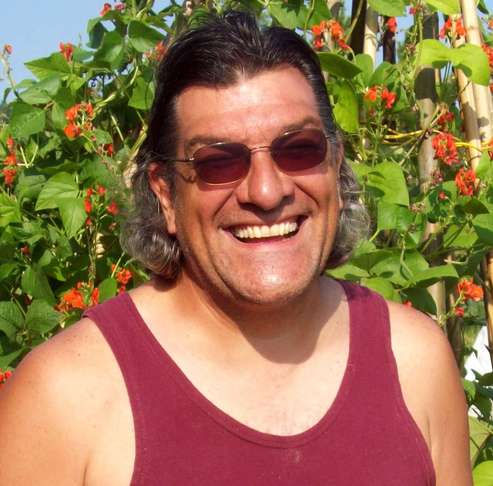 The Sharing Gardens : Gallery of Givers - Spring 2013