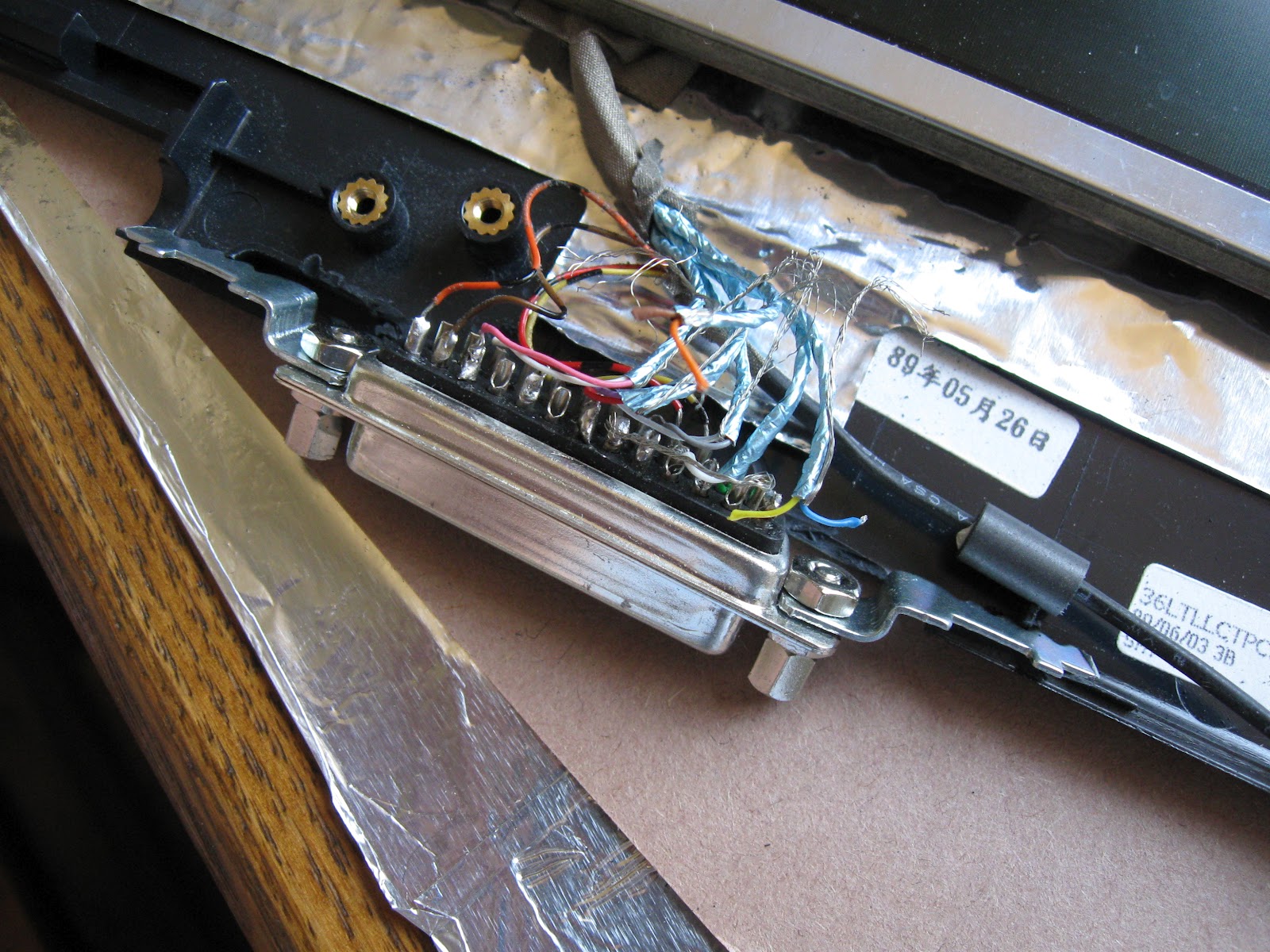 DIY Ebook Reader: Assembling the Display