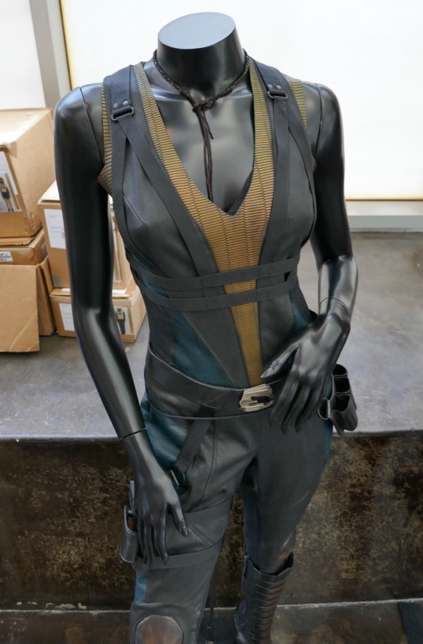 Hollywood Movie Costumes and Props: Deadpool 2 movie costumes on ...