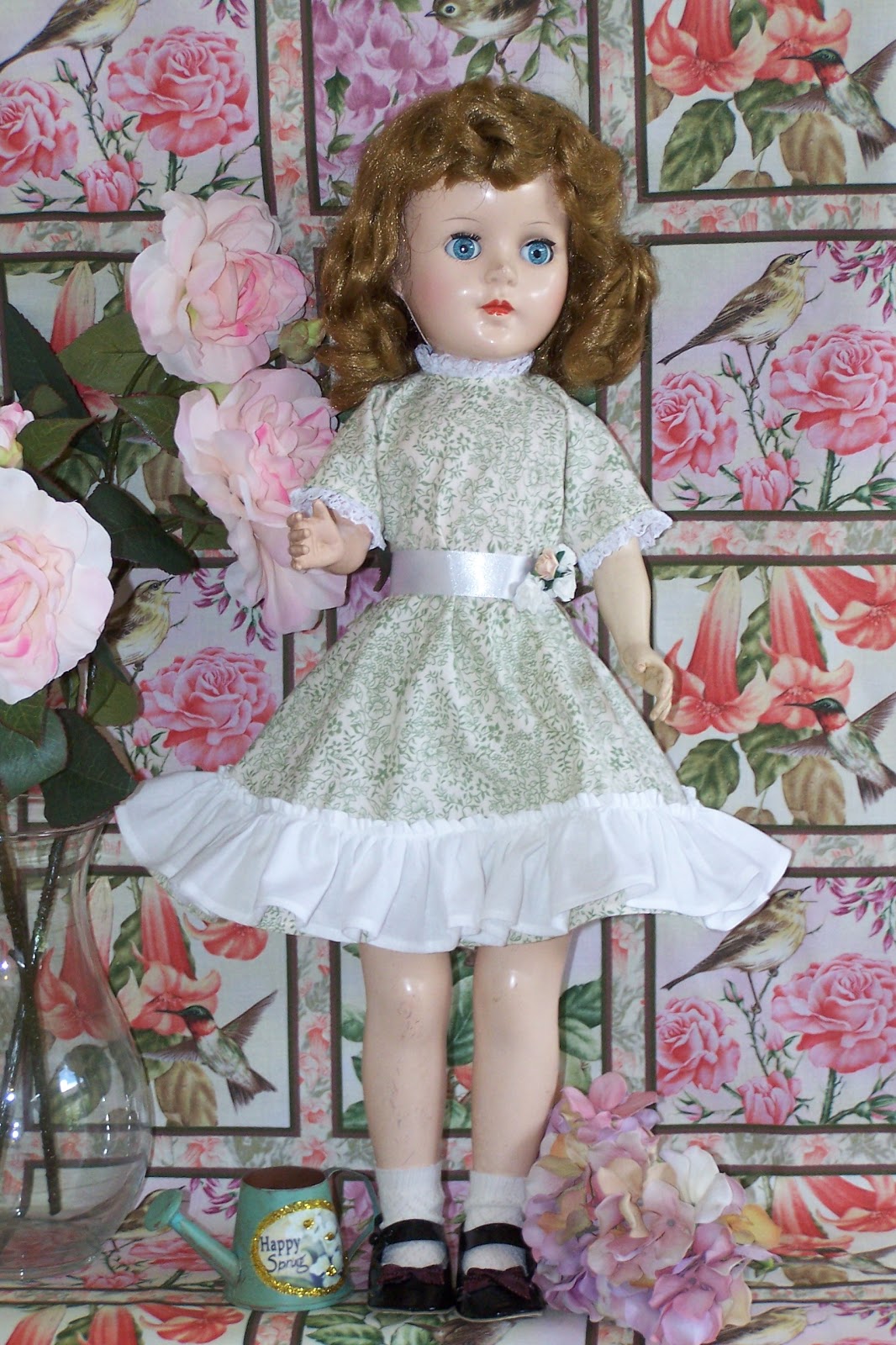 Lizzie's Arty Crafty 'n Dolls: Dolls! Reproduction 1950's Doll's Dress ...