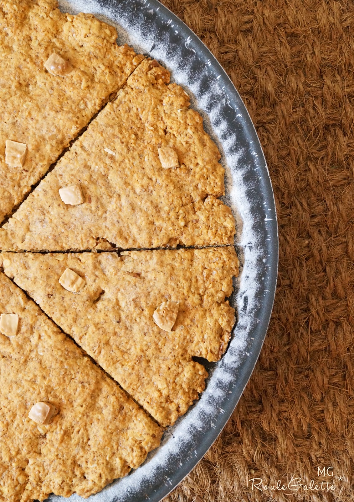 Roule Galette*: Biscuit géant* All Bran© - pomme & flocons d'avoine