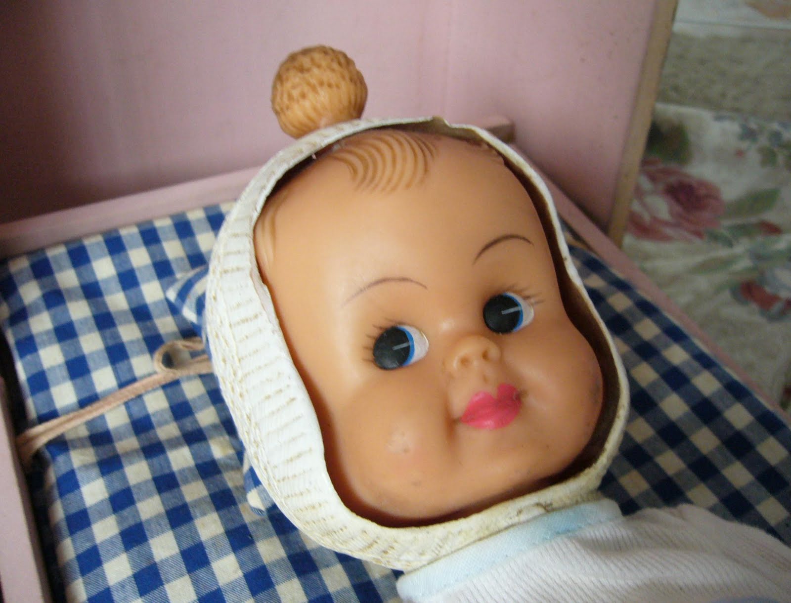 Ana Caldatto : Antiga boneca Fiteira - Boneca de Três Faces