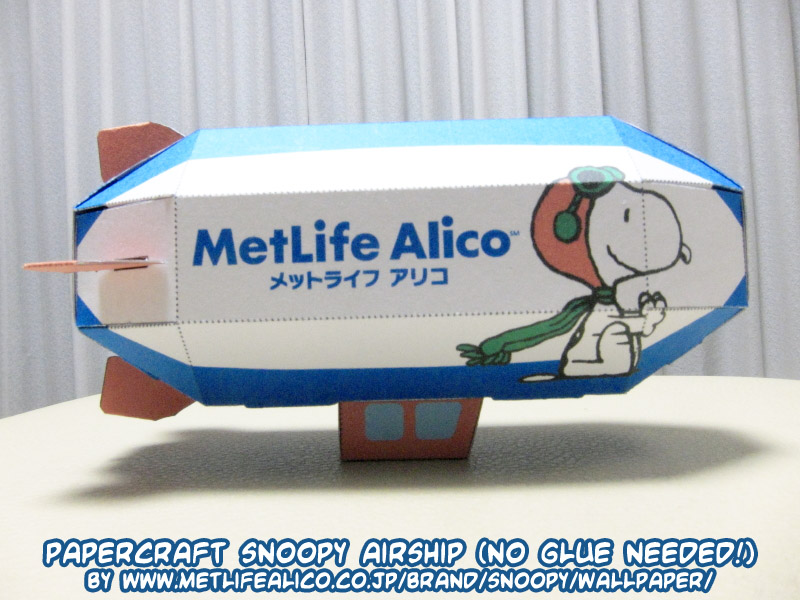 Ninjatoes' papercraft weblog: Papercraft Snoopy airship (no glue needed)!