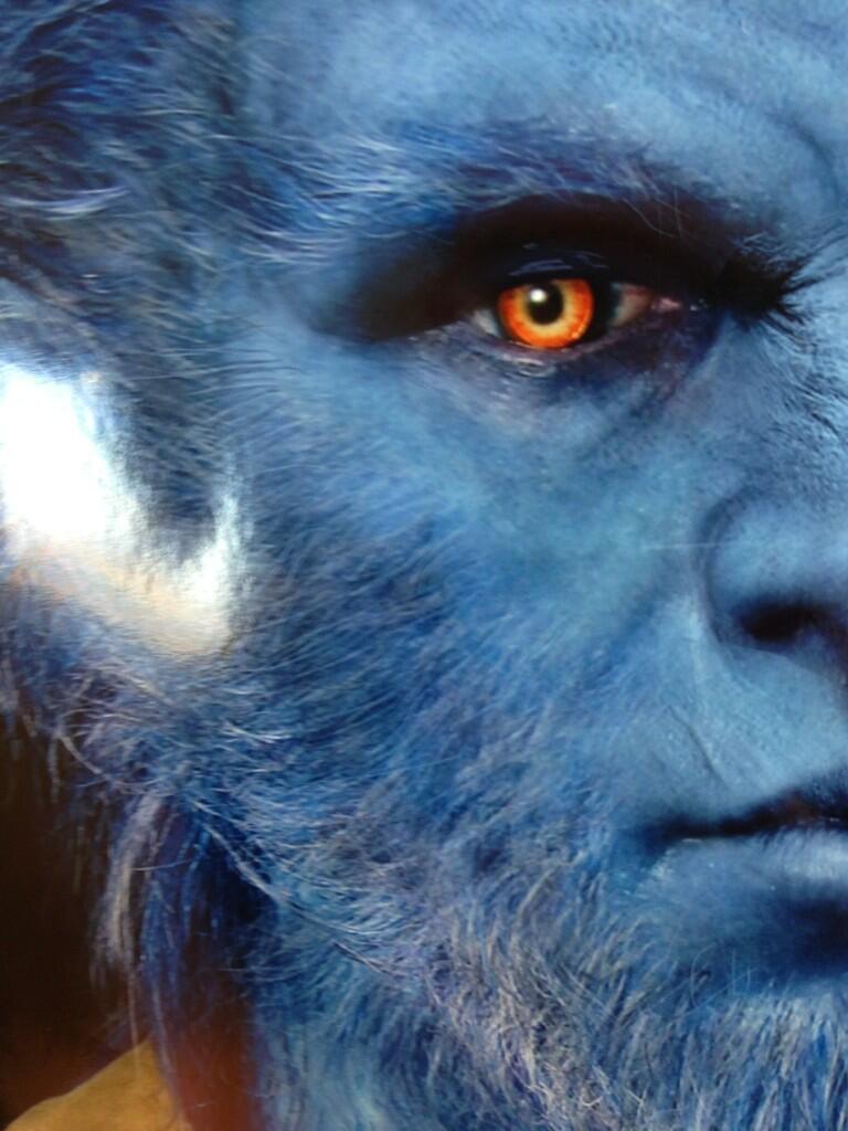 Fashion and Action: First Glimpse of Beast in Singer's X-Men: Days of ...
