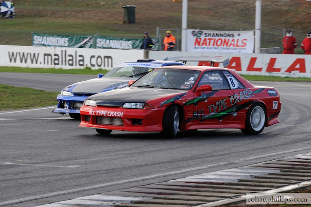Cars, Cameras & Chronic Illness: Drifting Photo of the Day: Nissan R32 ...