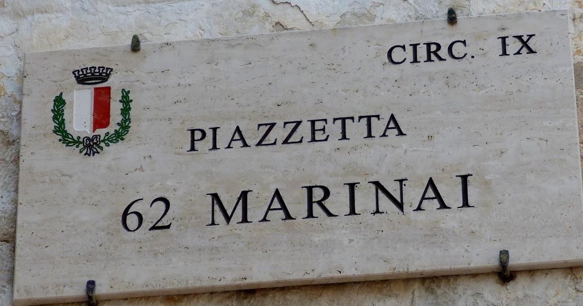 Viajar e descobrir: Itália - Bari - Piazzetta 62 Marinai