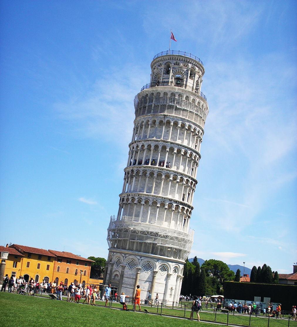 Leaning tower of pisa italian pizza - denspirit