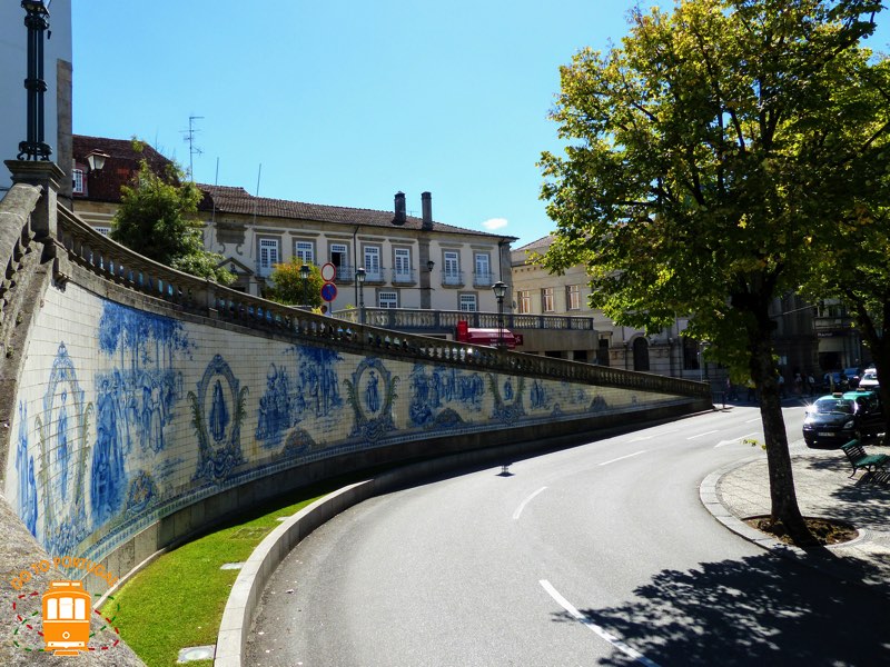 Postais da Cultura Portuguesa : Rossio de Viseu