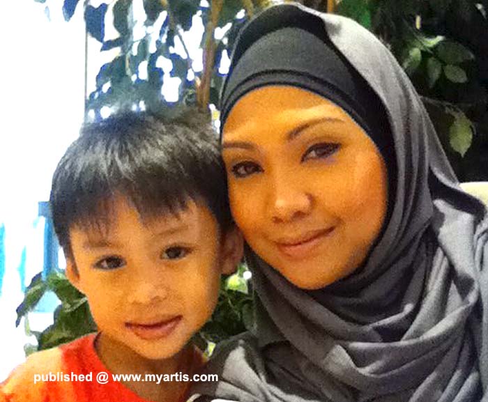 MYARTIS.COM | MYARTIS | MY | ARTIS: 'CIKGU' SYAFI AF DAPAT HIDAYAH