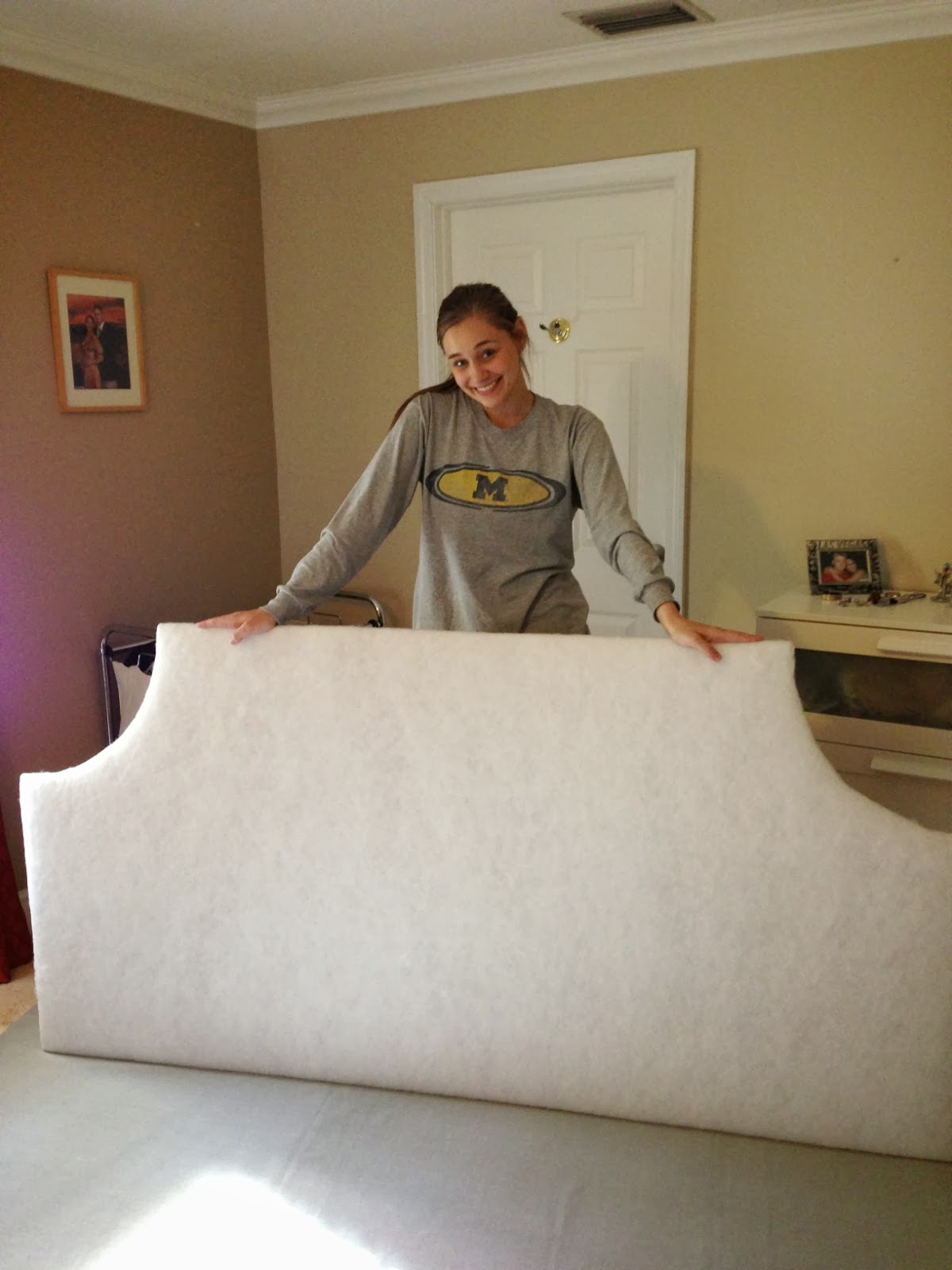 2 Friends Crafting: DIY King Size Headboard