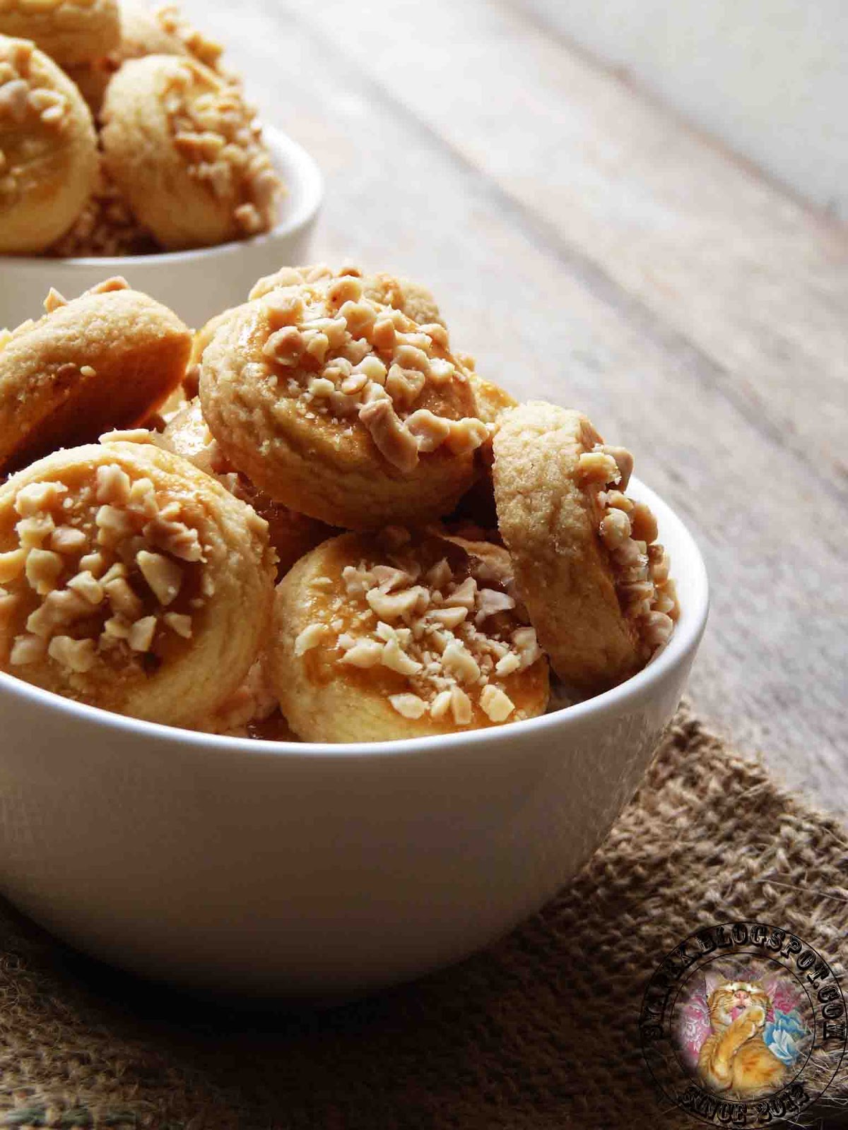 syapex kitchen: Biskut Suji Almond