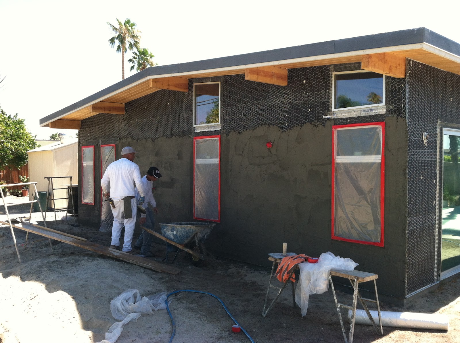 Meiselmania: Stucco: a multi-step process