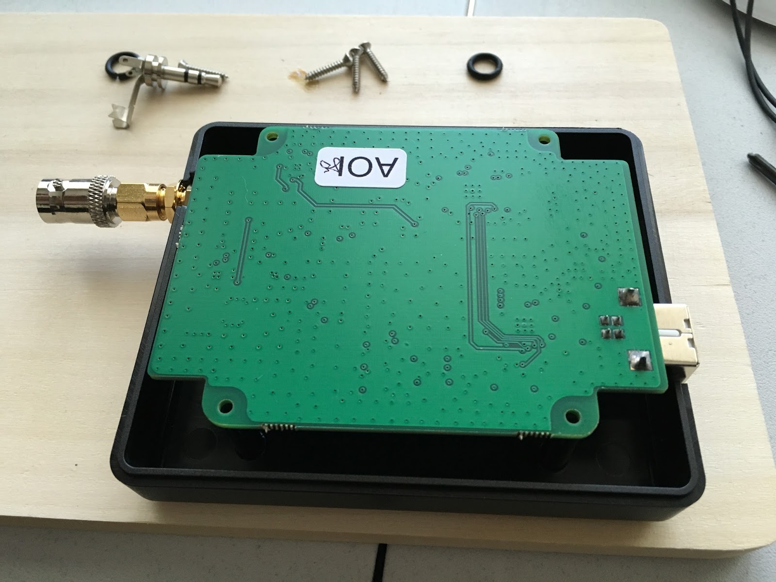 marxy's musing on technology: What's inside an SDRPlay