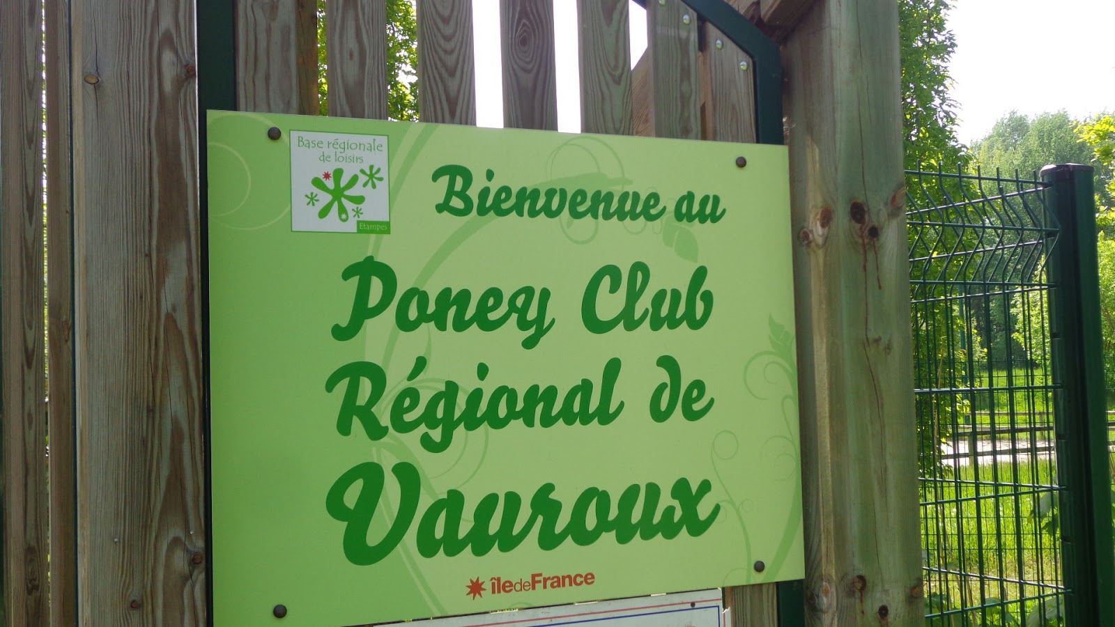 Le Sabot et la Plume: Retour en arrière...