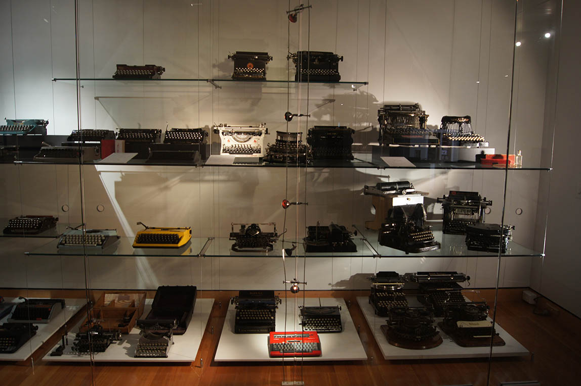 The Filthy Platen: October 2012