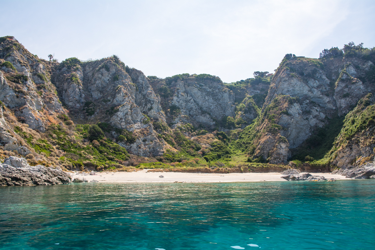 KALABRIJA (4.) - OB OBALI - iz Tropee do rta Capo Vaticano