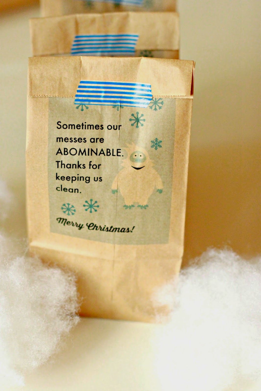 Larissa Another Day: Christmas Thank You for the Garbage Man