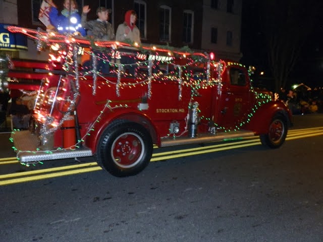 The Pocomoke Public Eye: Pocomoke Christmas Parade ~ Monday night ...