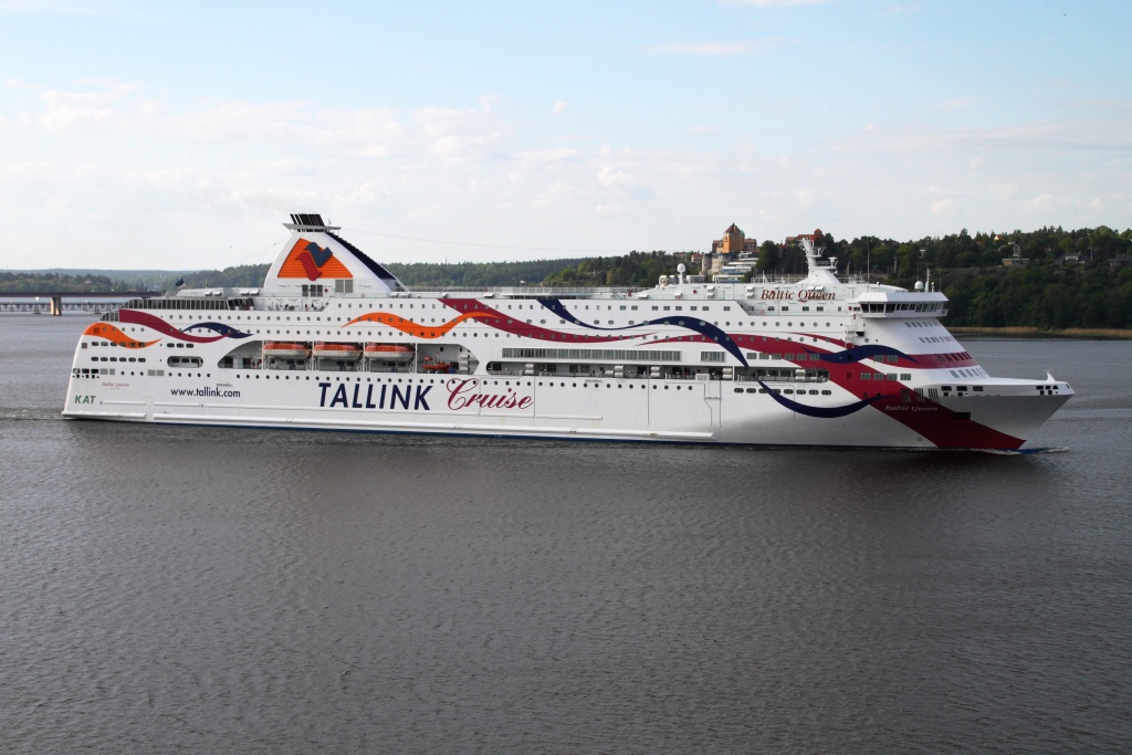 kships: Baltic Queen in Stockholm, 28 May 2013