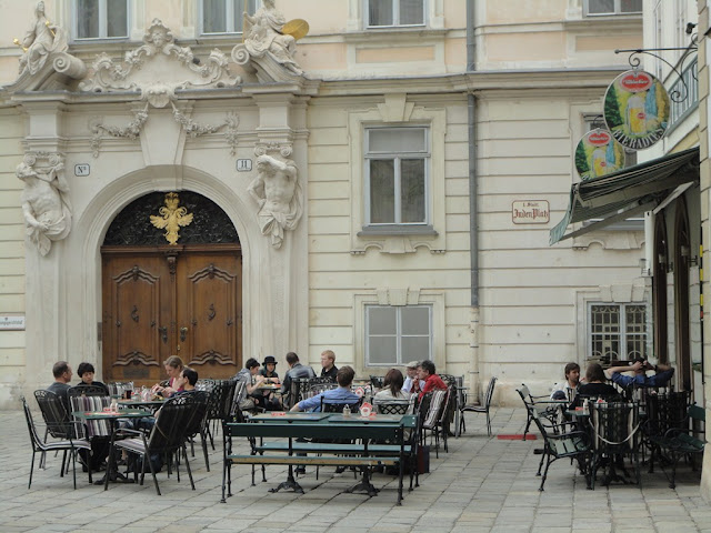 I Viaggi di Raffaella: Se cercate un ristorante a Vienna...