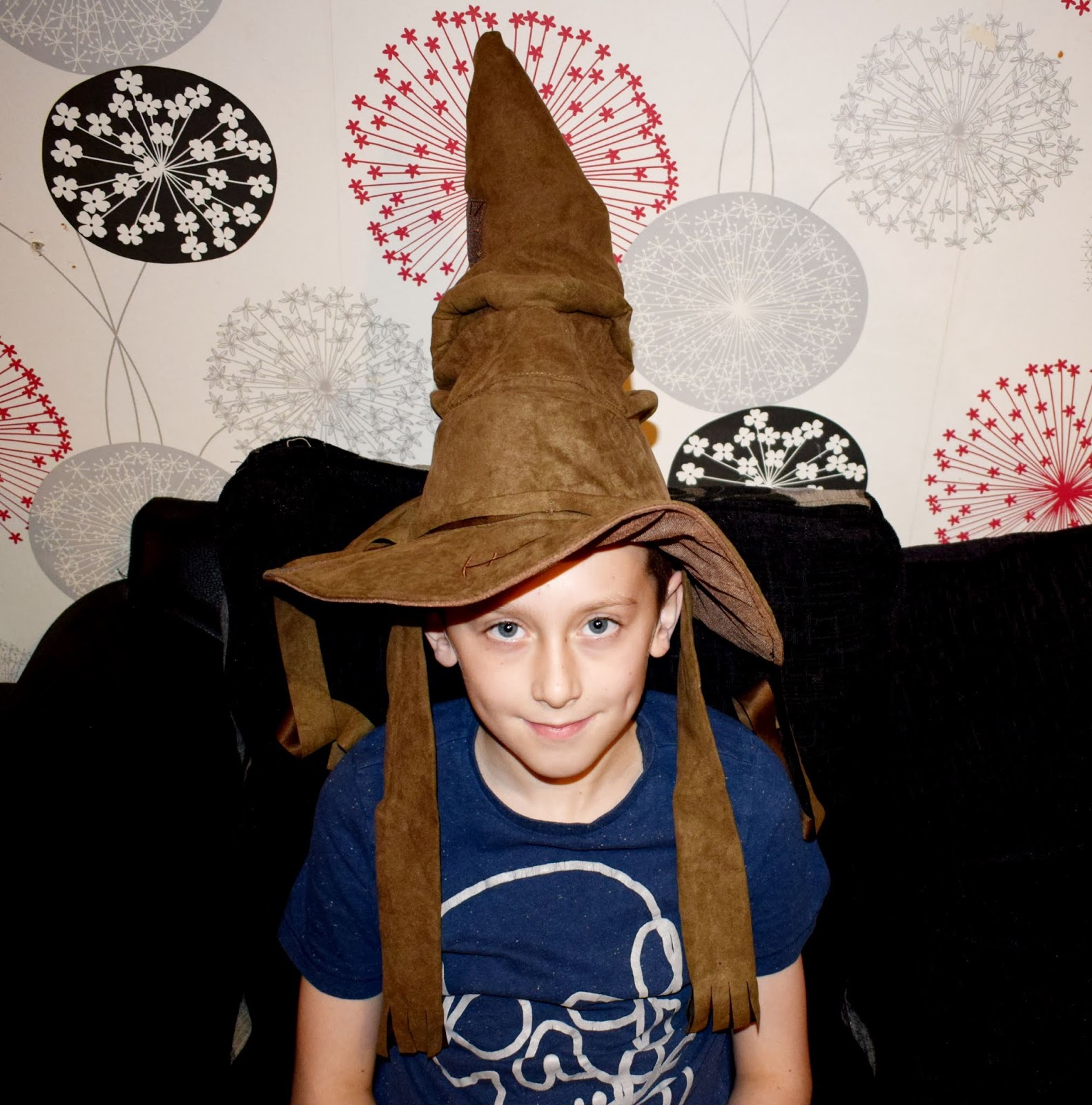Tantrums To Smiles: Harry Potter Sorting Hat **REVIEW**