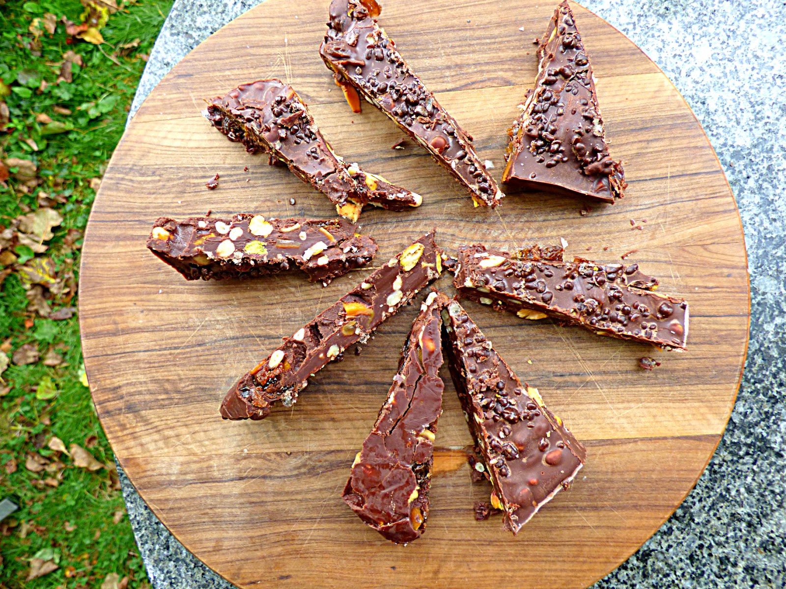 Chez Maximka: Fruit & nut chocolate shards with popping candy