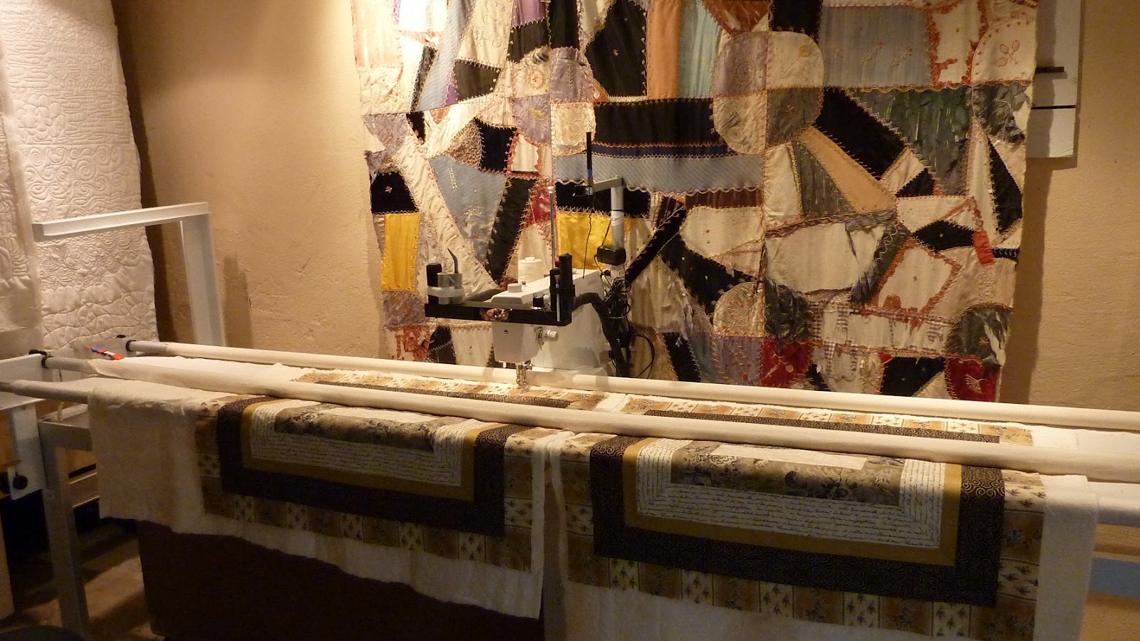 Busy Bee No. 16: The Quilting Room