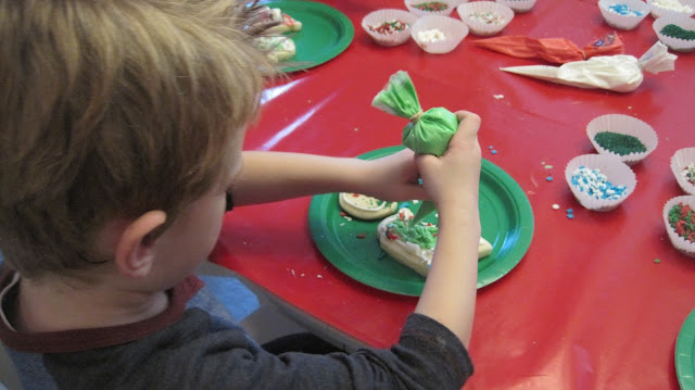 Livin' Life With Style : Hosting a Christmas Cookie Workshop!