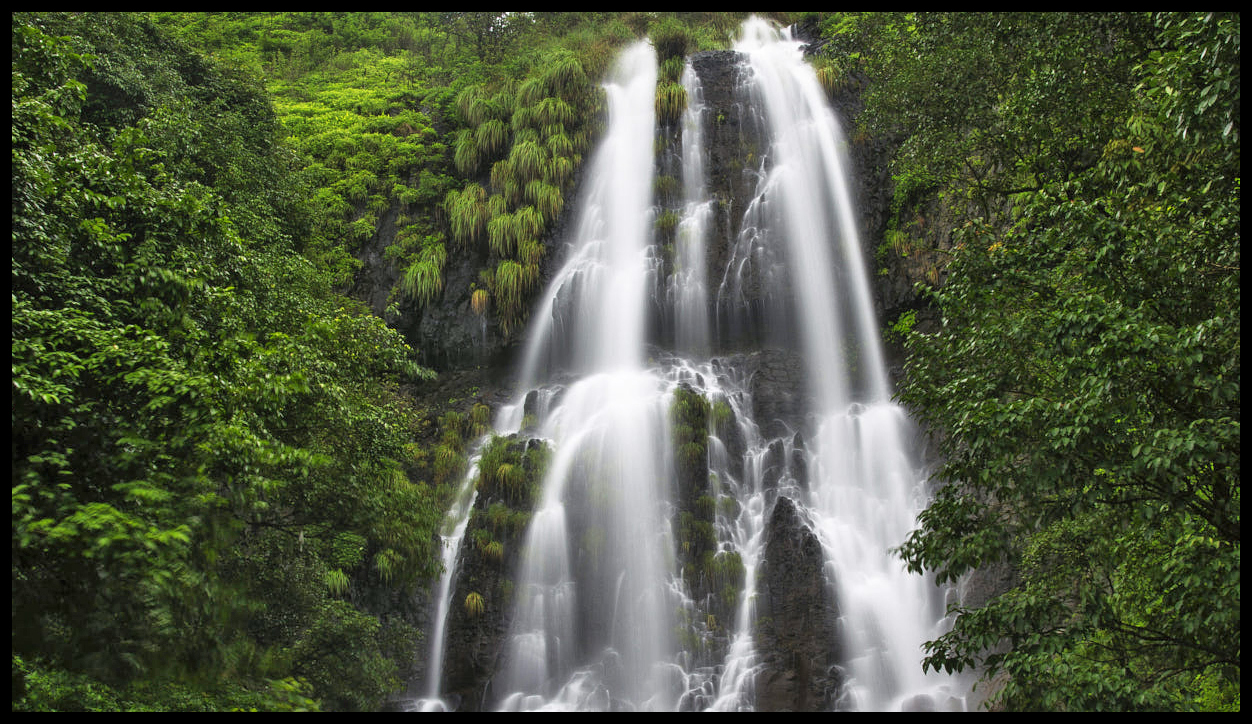 Amboli Waterfall,Maharashtra,India | Travel life journeys