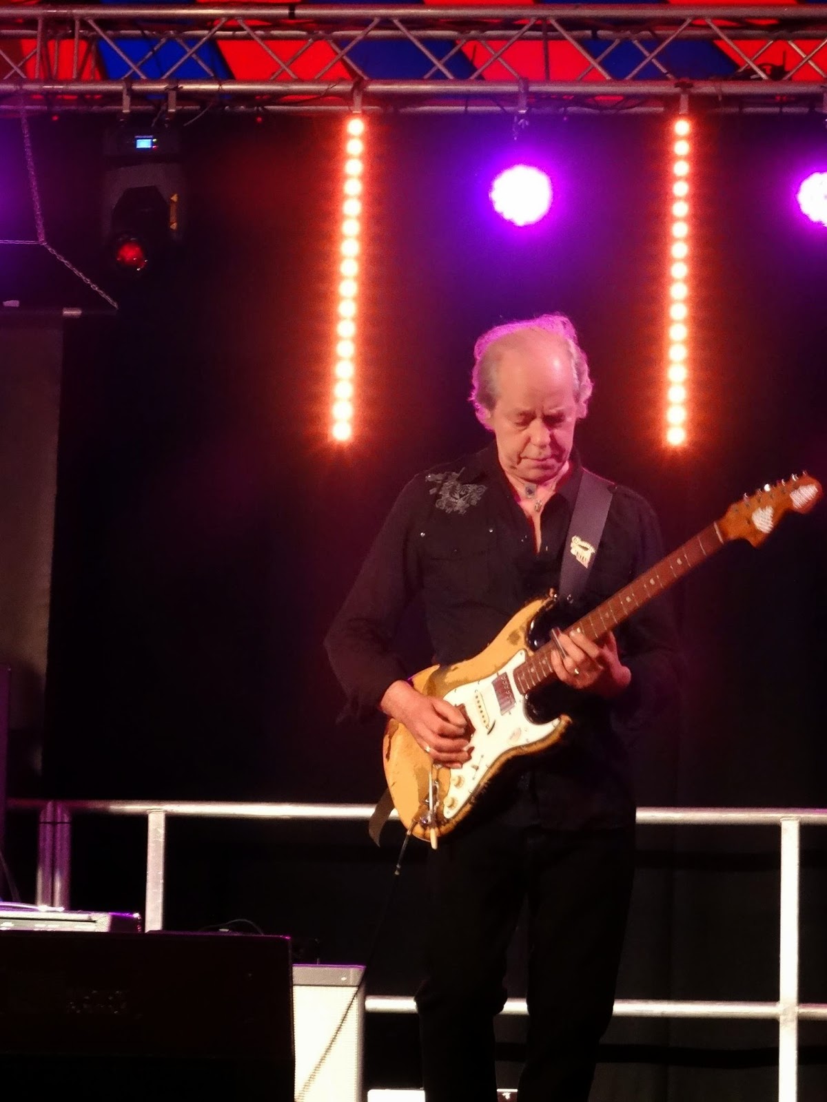 Espacio de lo Posible: Eric Bell Band - Ballyshannon - 30/05/2014