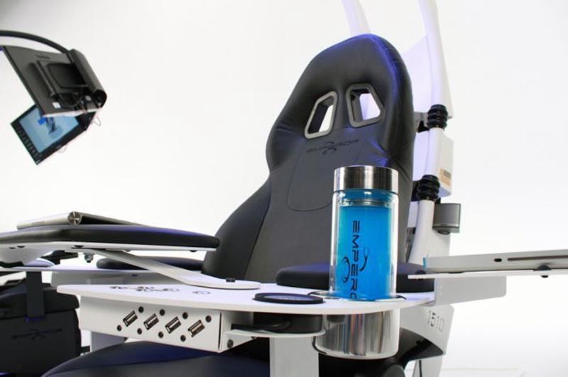 Future Computer Workstation "Emperor" - PICXACT - "Amazing Findings ...