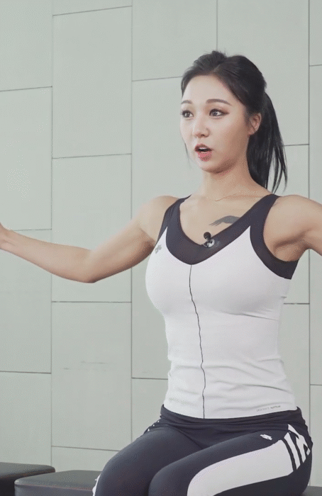 한채정 트레이너 덤벨 플라이 > 후방주의 | 짤티비 - JJTV.KR