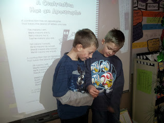 First Grade Funtastic: Contractions Game