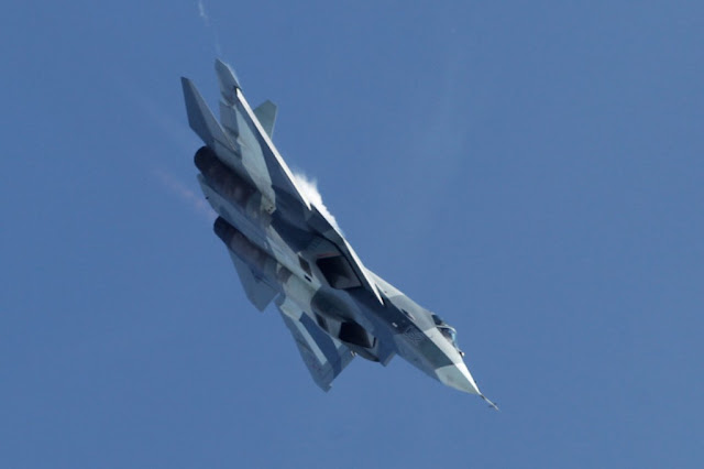 Military and Commercial Technology: Sukhoi T-50 PAK-FA fighter to be ...
