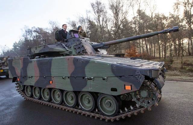 The Dead District: ესტონეთმა ნიდერლანდებთან ქსმ CV9035NL Mk III ...