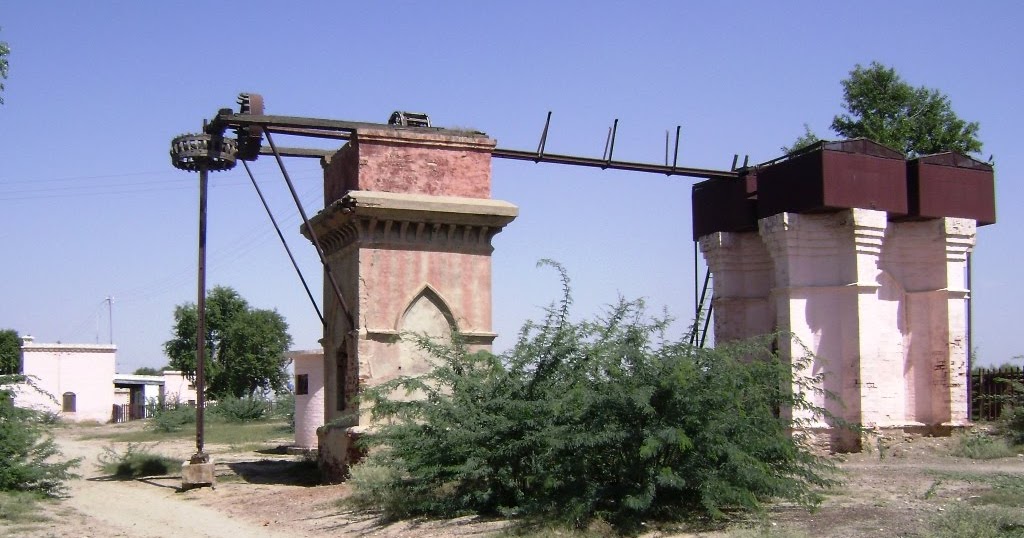 Al_Tanzil Computer Darya khan: History In Darya khan