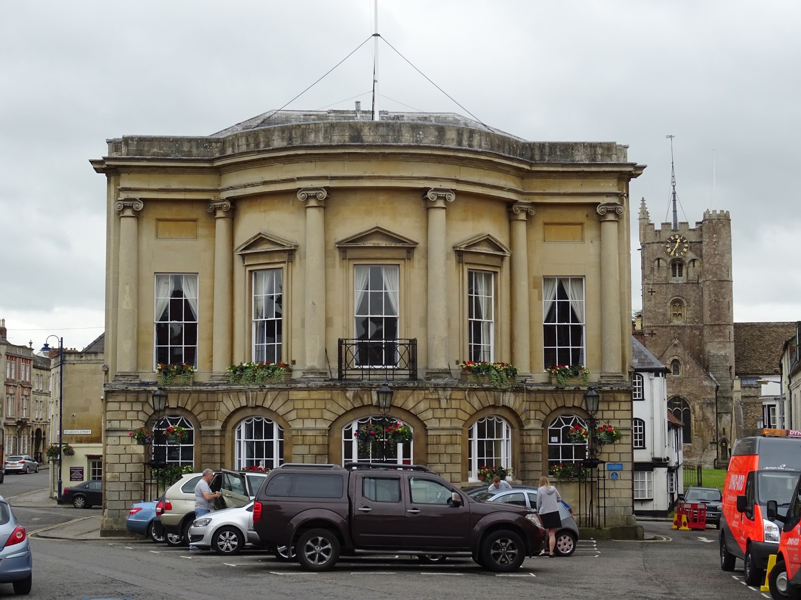 NB Holderness: Round Devizes.