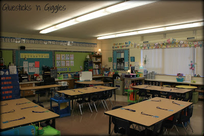 Gluesticks 'N Giggles: 2013