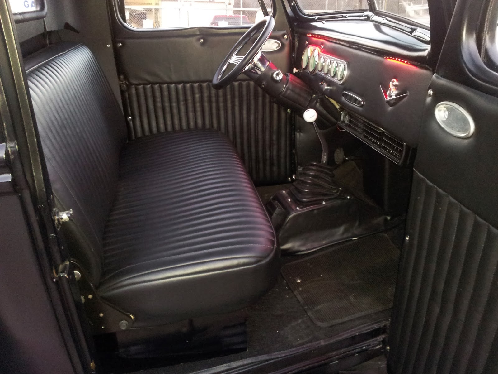 Homestyle Custom Upholstery and Awning: Custom Hot Rod Interior and ...