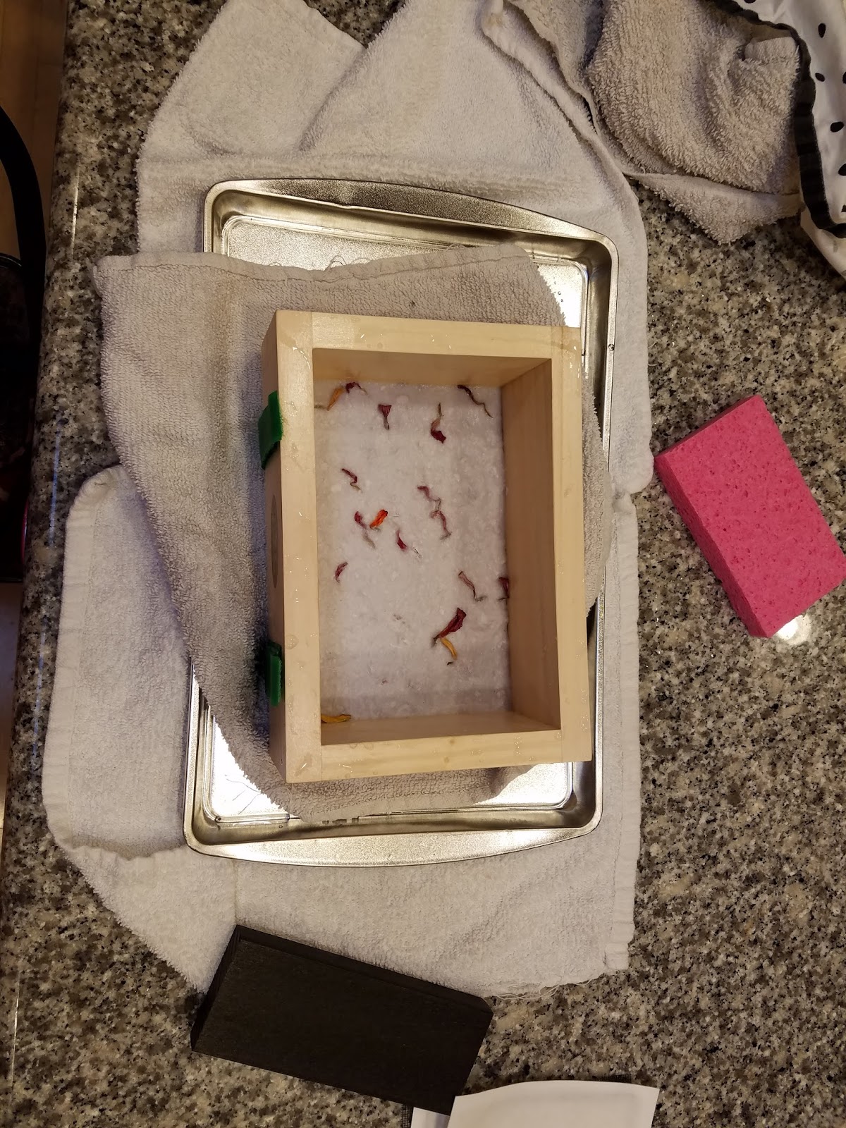 Rockin Paper Scissors and Glue: Handmade Paper with a Personal Touch