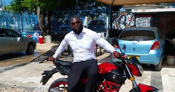 MWARABU FIGHTER: WCB WANAFURAHIA MIMI KUONDOKA - SALEH JEMBE