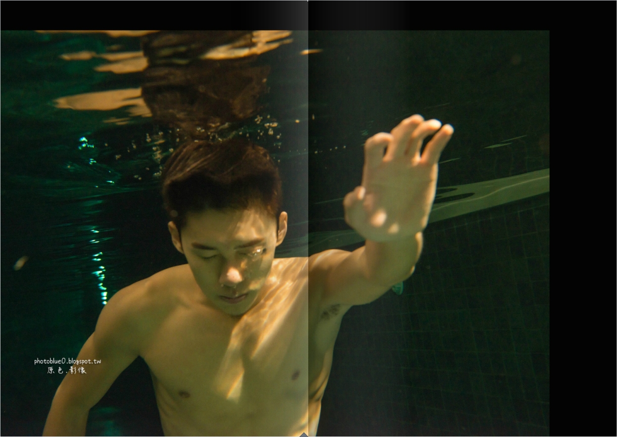 HOT MALE MODELS: Blue Man 20