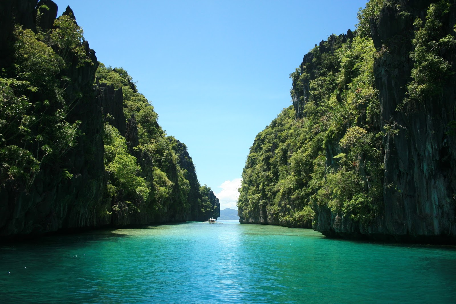 THE TOP 7 ATTRACTIONS IN PHILIPPINES - TOURISM & TRAVELS