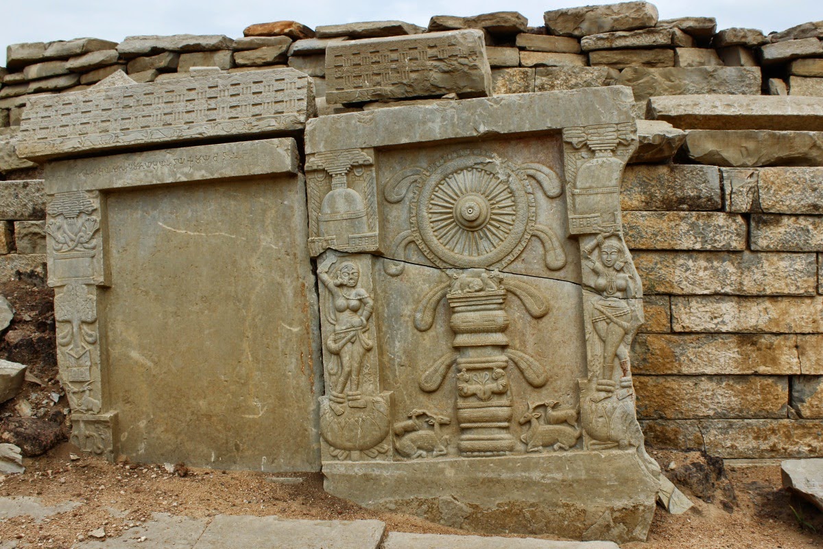 Journeys across Karnataka: Ruins of a Stupa, Kanaganahalli-Sannati