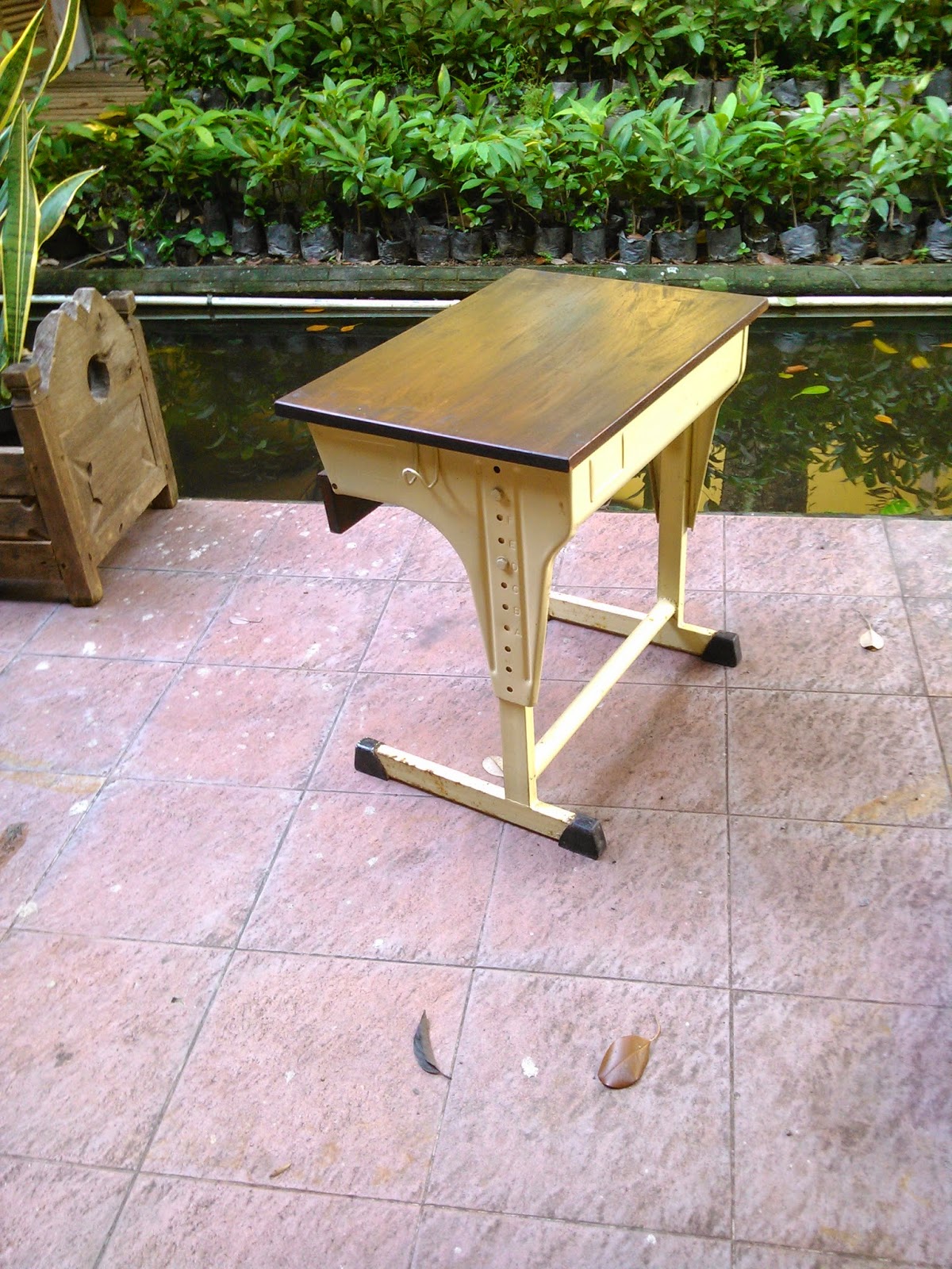 antikan jadoel: Meja vintage