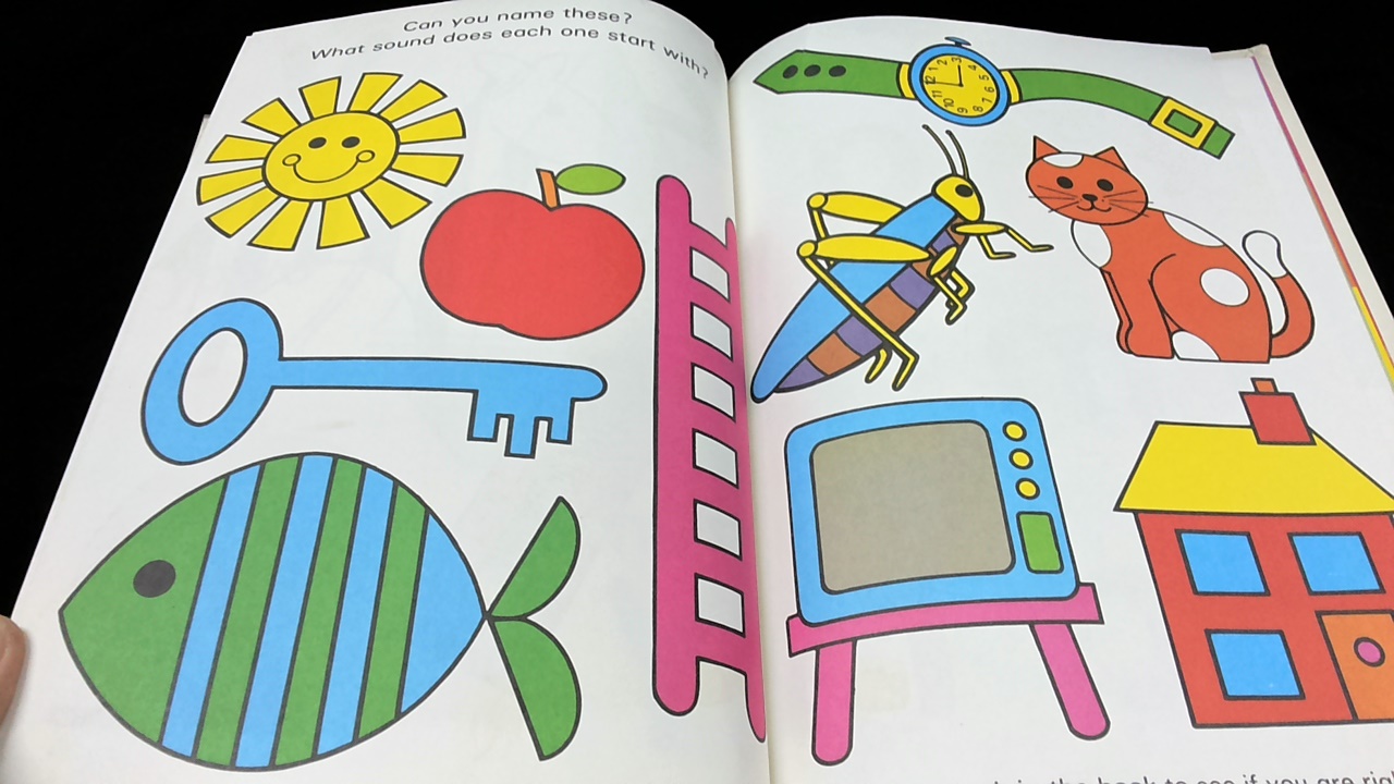 Kid Books Blog: 230.The Ladybird ABC and Counting book