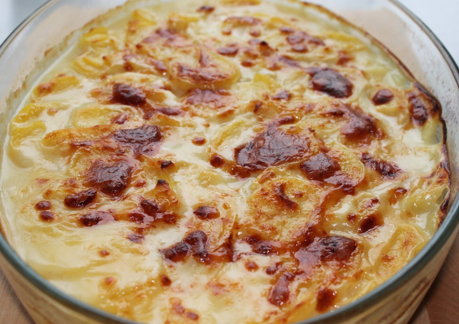 Toves kök - nästan bara vegetariskt: Krämig potatisgratäng