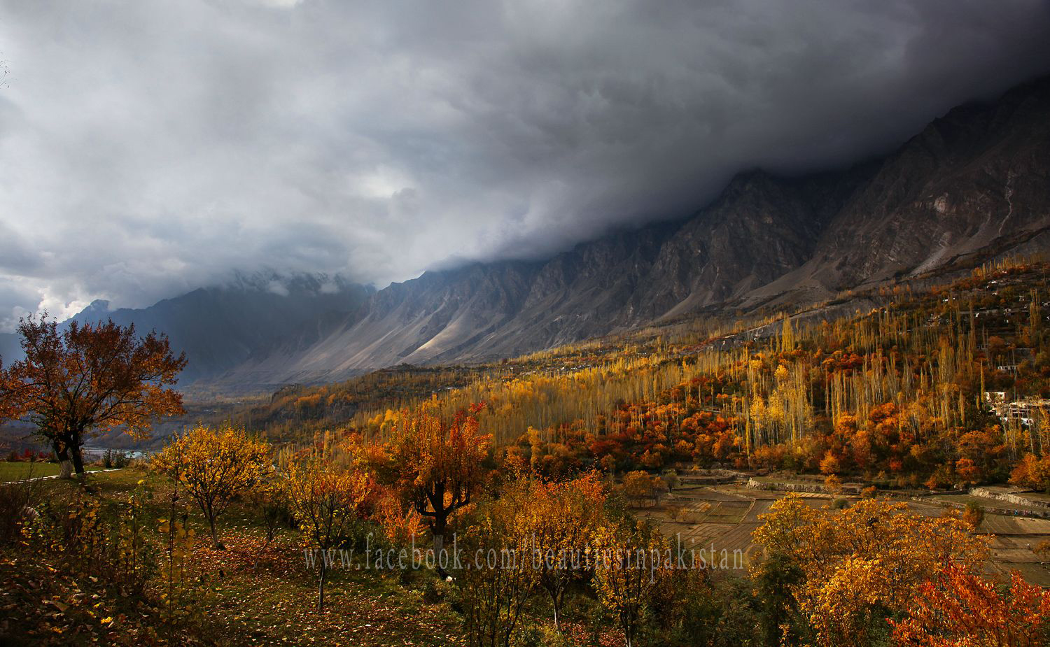 Gilgit-Baltistan - Province Of Pakistan (Land of Mountains) ~ Beautiful ...