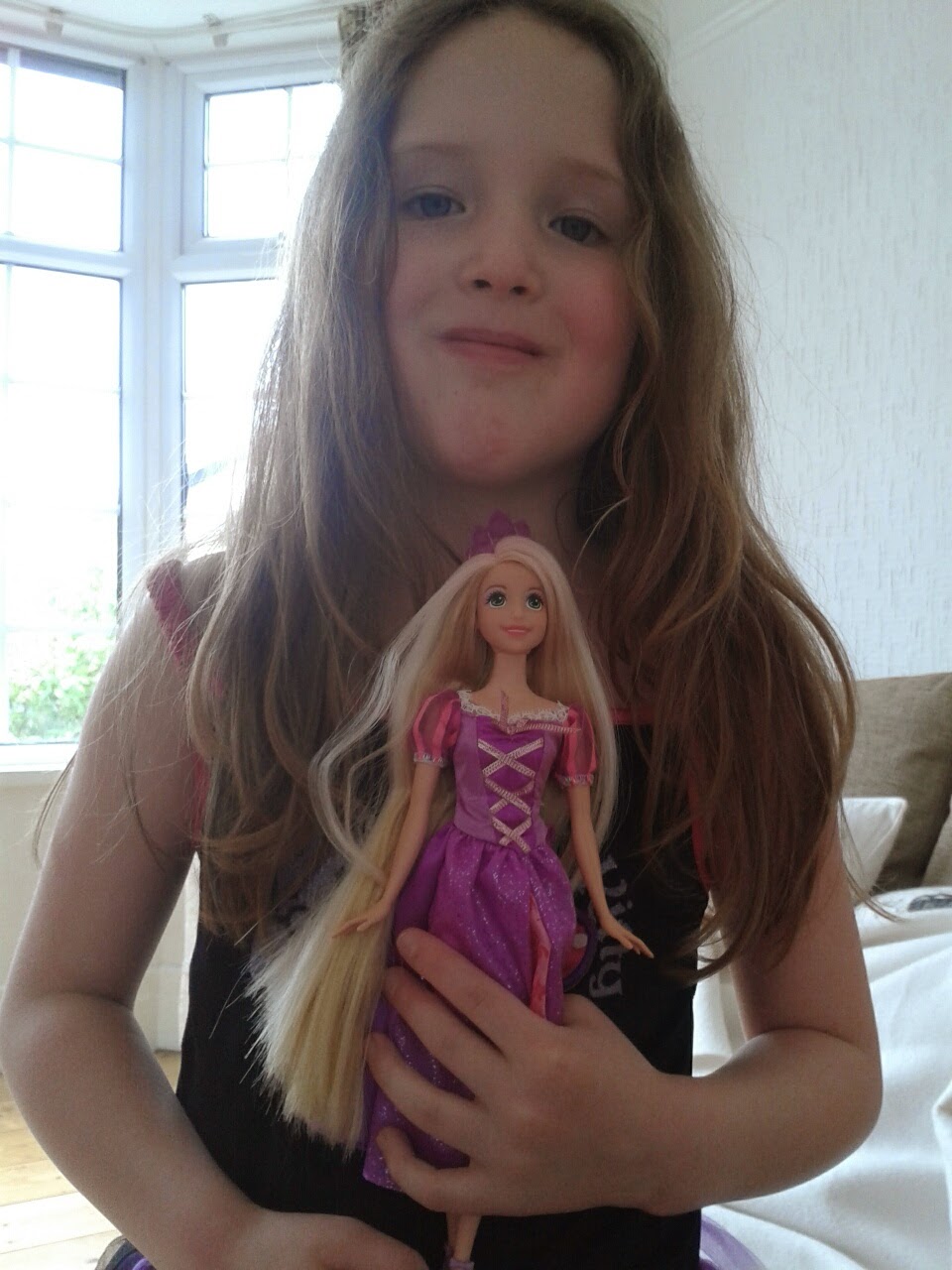 Review: Disney Princess Colour Magic Brush Rapunzel From ToysRus ...